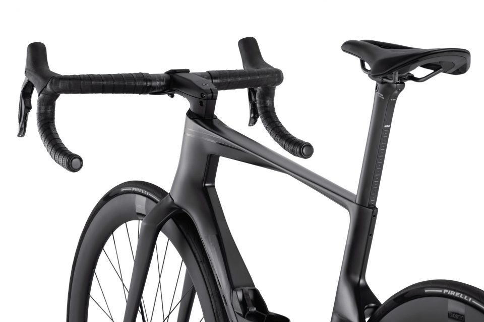 【BMC】Teammachine R 01 FOUR 成車 MY24 - KLIGHT Sport Marketing